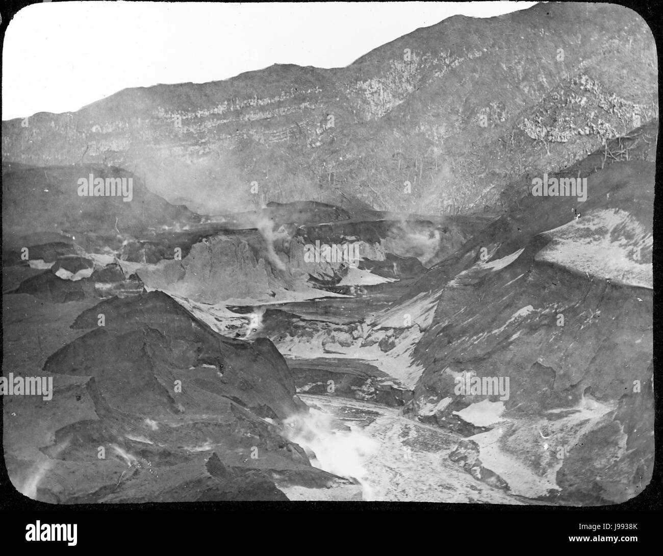 Falling volcanic ash hi-res stock photography and images - Alamy