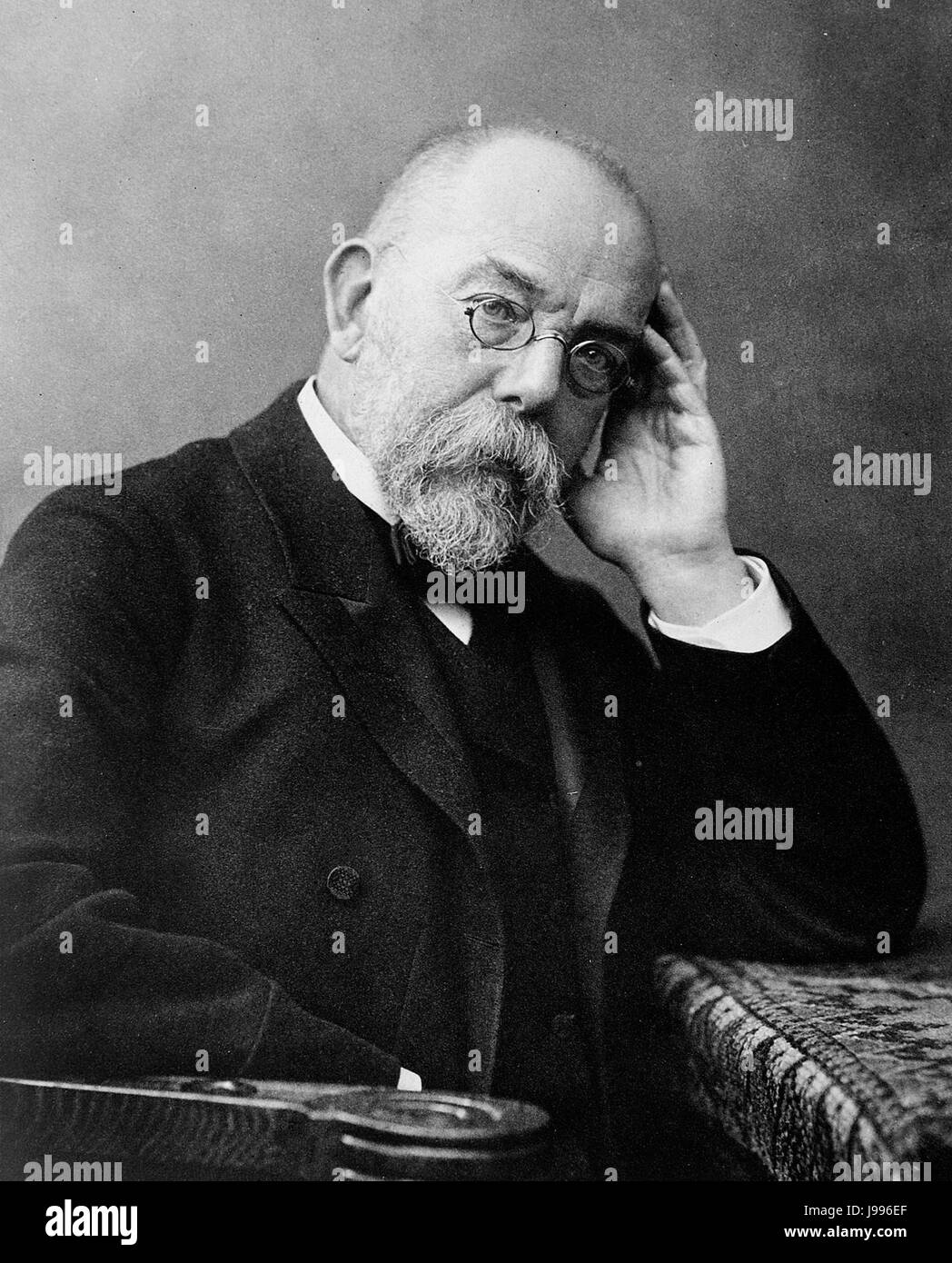Robert koch tuberculosis hi-res stock photography and images - Alamy