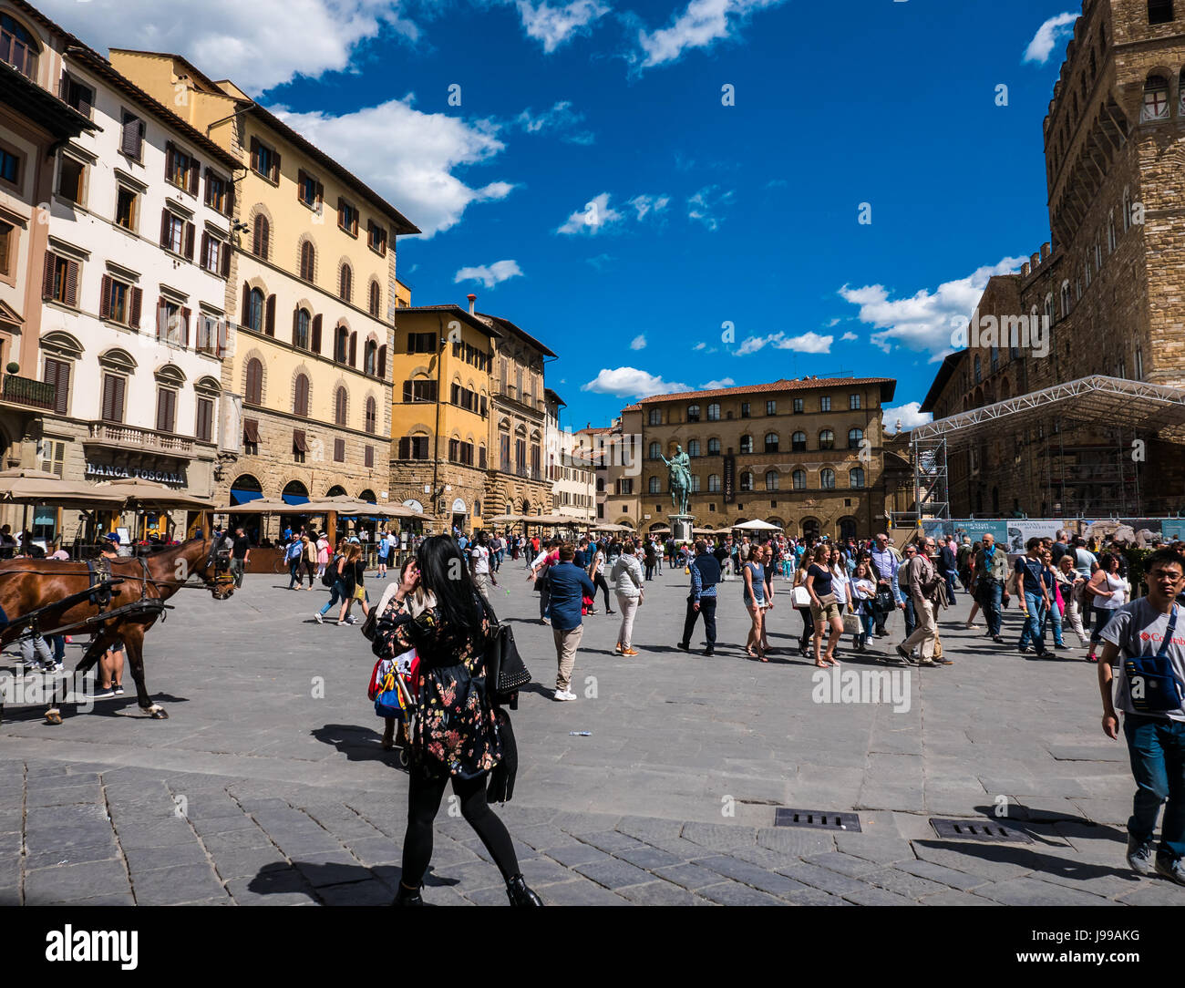 Florence, Italy - 17 April 2017 - People enjoying a beautiful day in ...