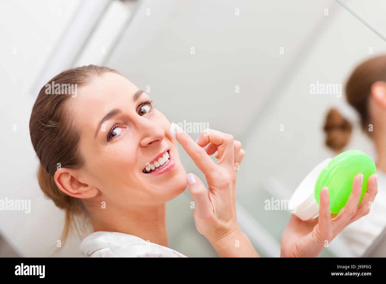 face, mirroring, cream, body cream, bathroom, skincare, mirror, woman ...