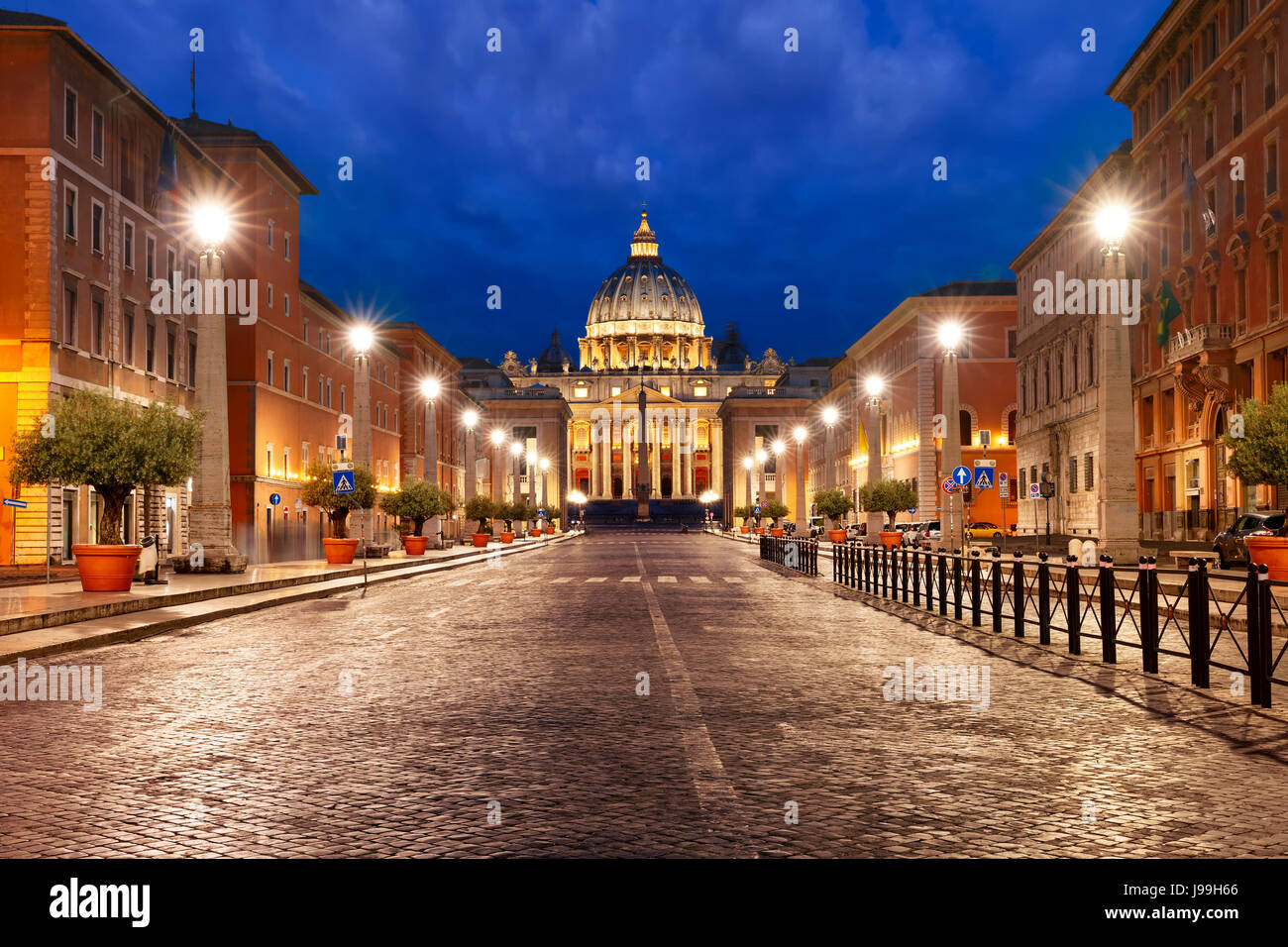 Vatican hi-res stock photography and images - Alamy