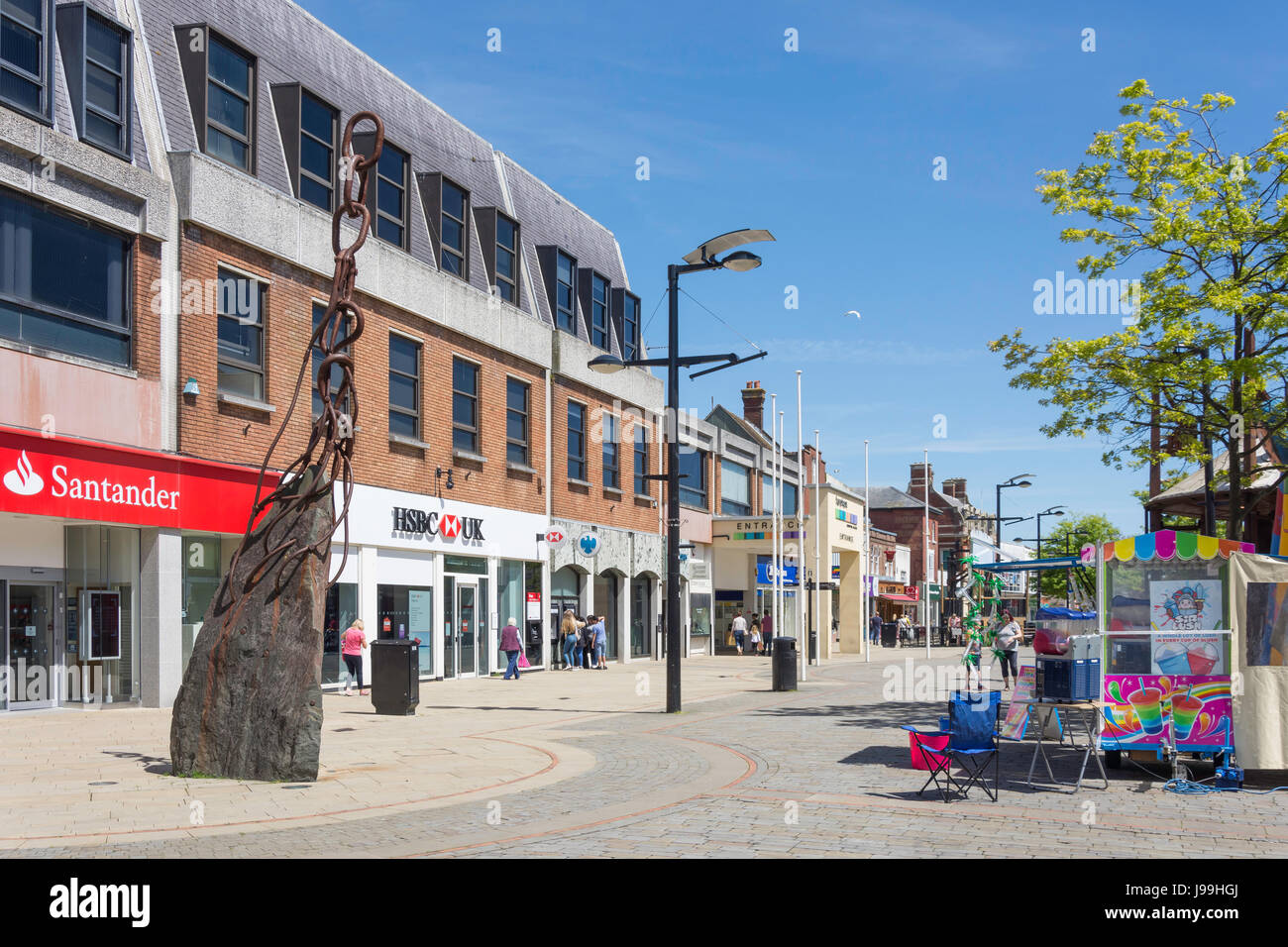 Pedestrianised West Street, Fareham, Hampshire, England, United Kingdom ...