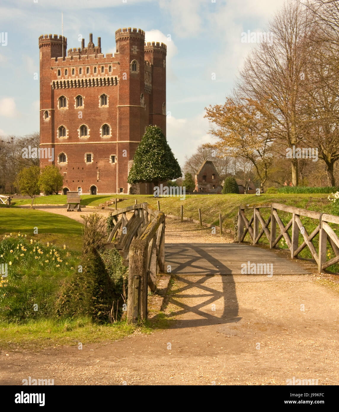 england, lincolnshire, tattershall castle, brick built castles, cloudy ...