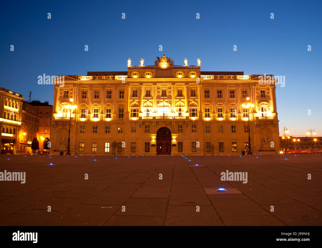 sunset, square, italy, building, art, public, night, nighttime, lights ...