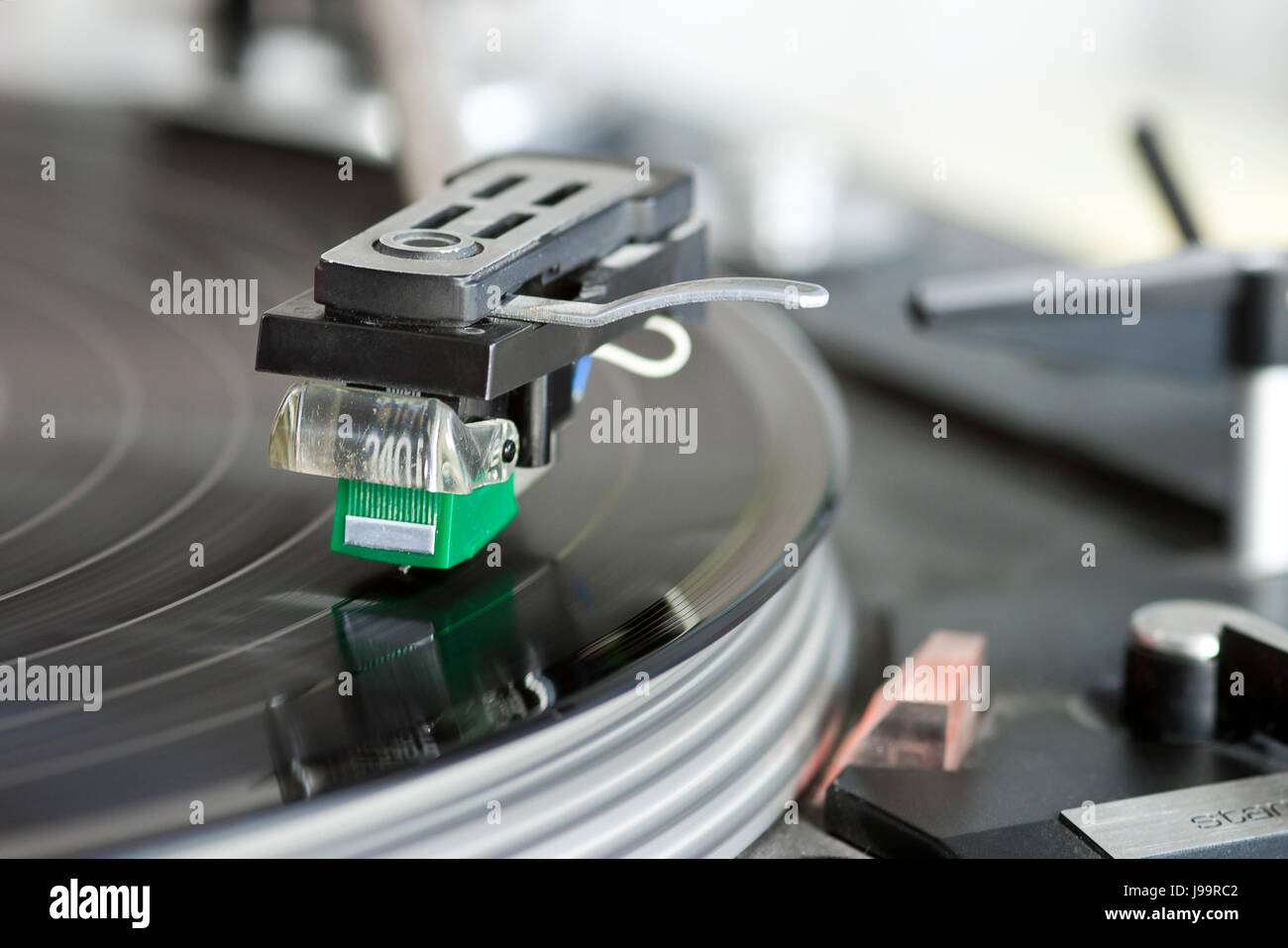 Record player arm hi-res stock photography and images - Alamy