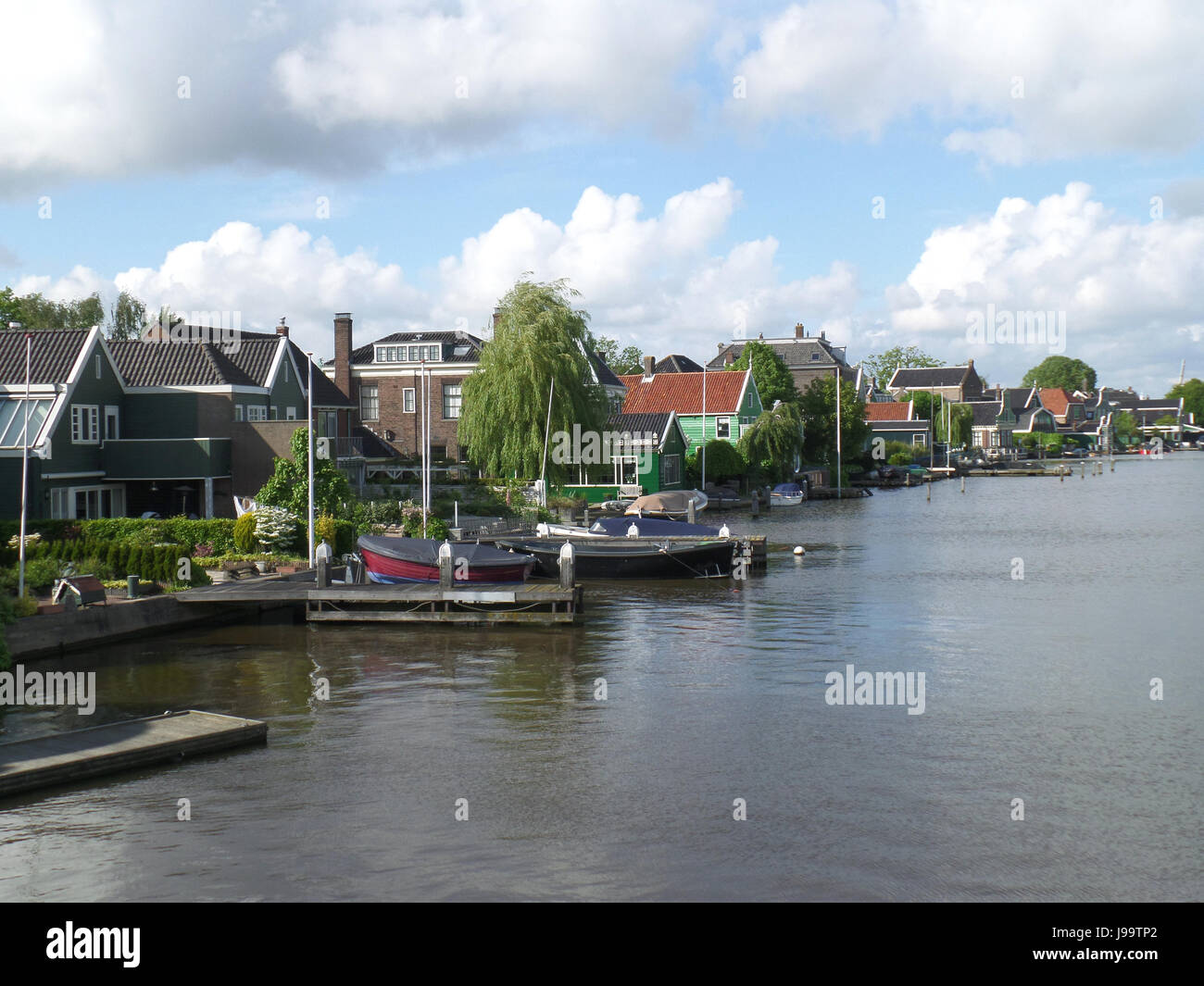 Beautiful traditional Dutch waterfront houses of Zandaam, The ...