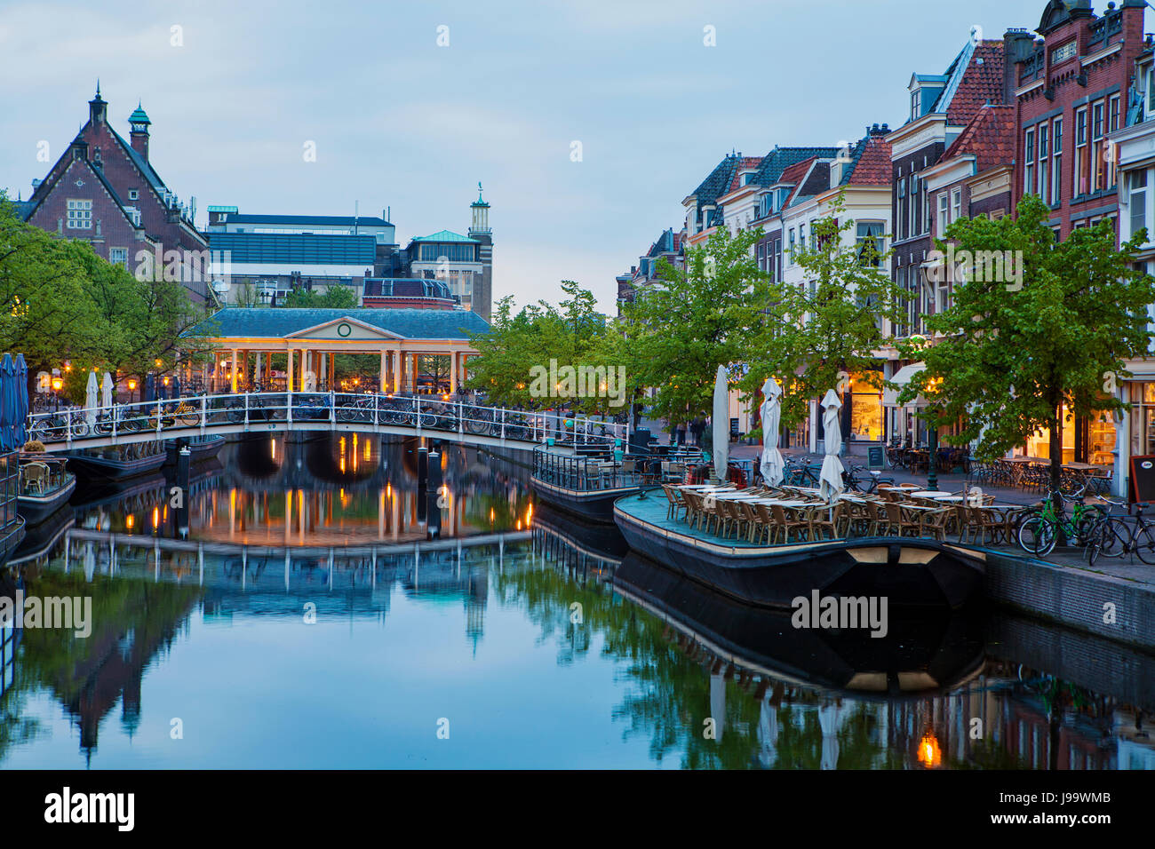 Leiden house hi-res stock photography and images - Alamy