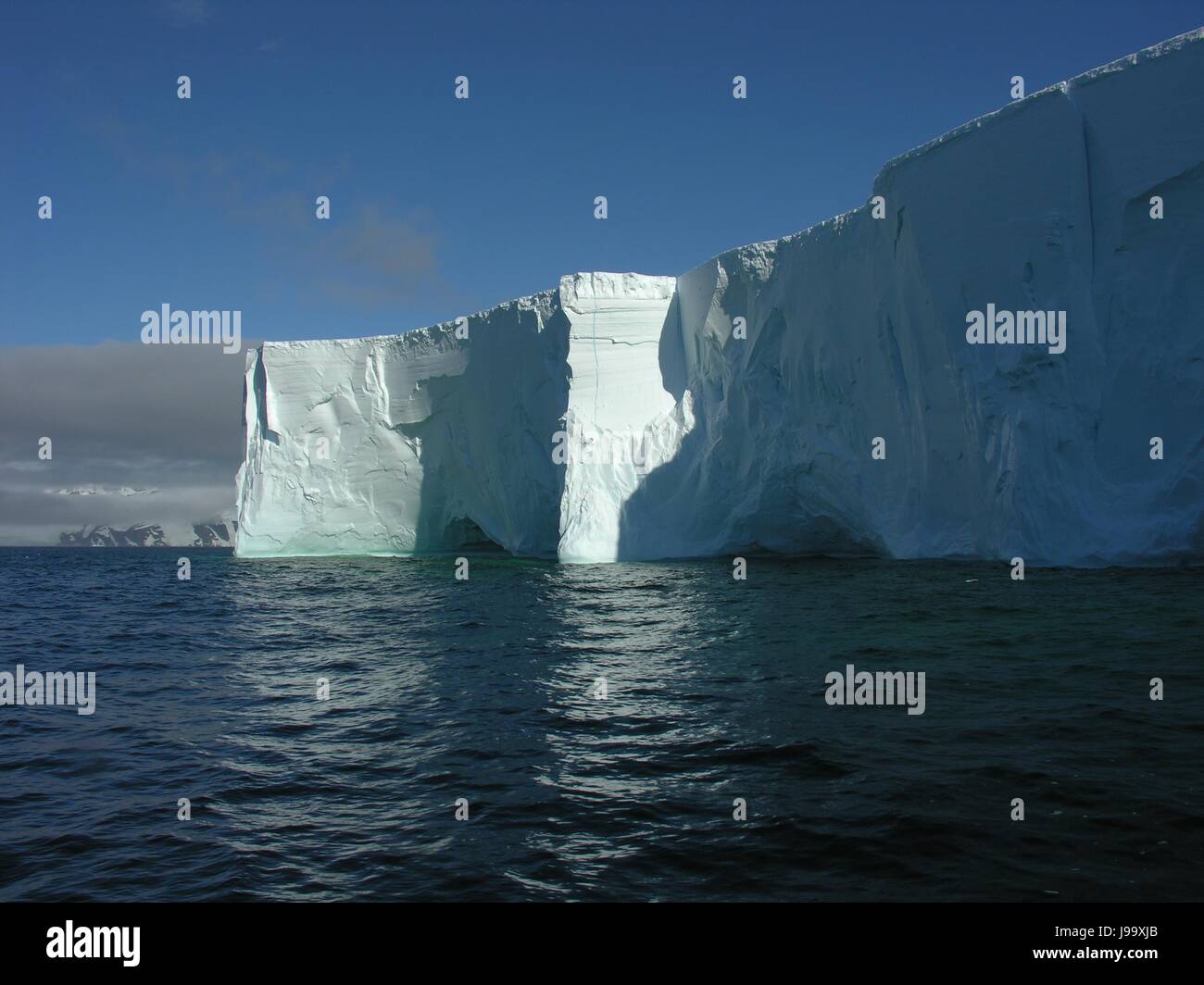 Anchor ice antarctic hi-res stock photography and images - Alamy