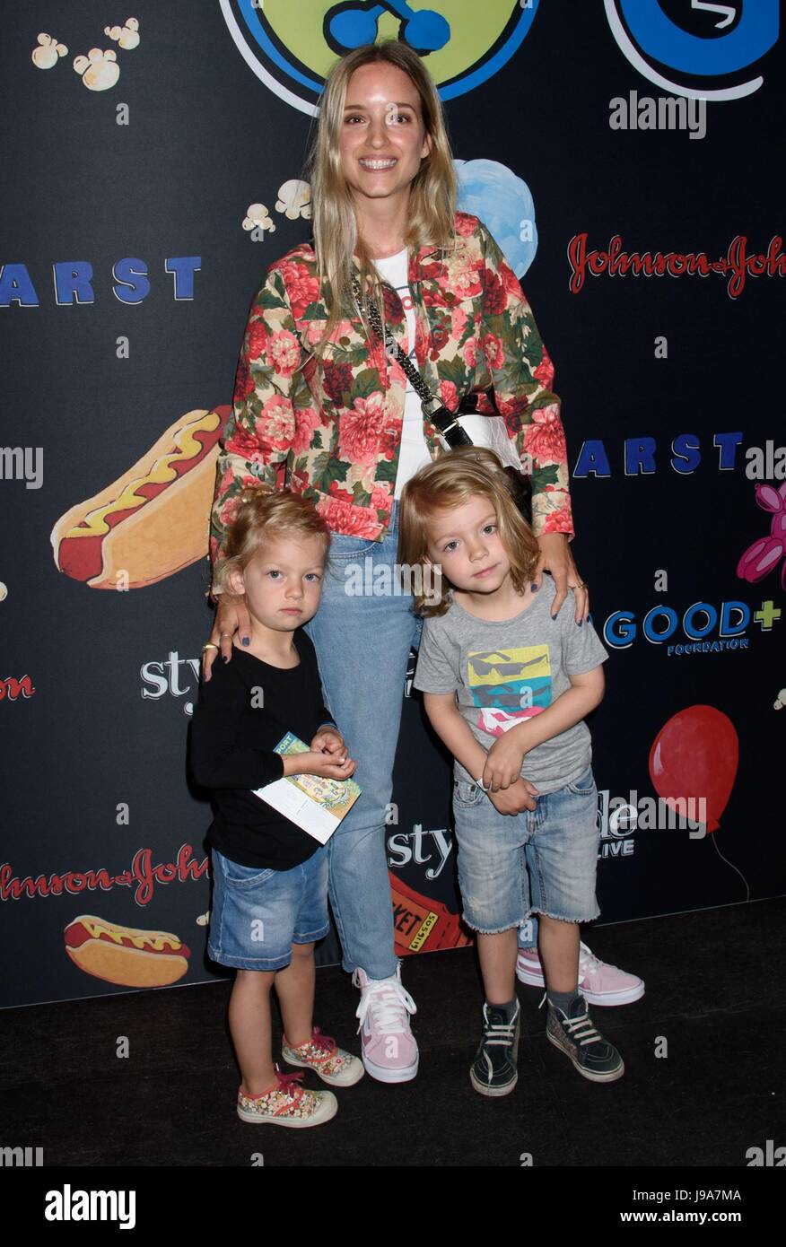 New York, NY, USA. 31st May, 2017. Charlotte Groeneveld, Family at ...