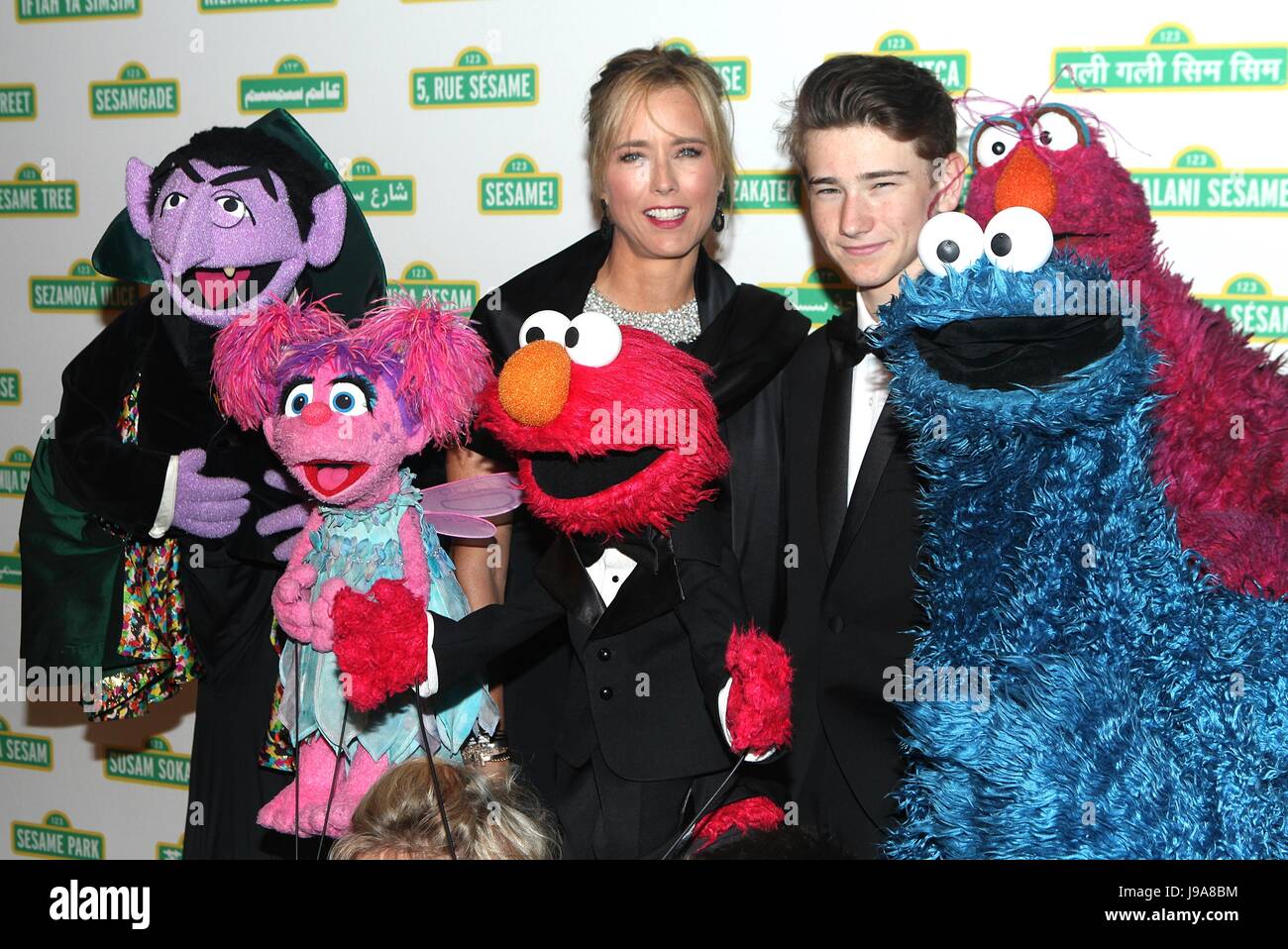 New York, NY, USA. 31st May, 2017. Tea Leoni and Kyd Miller Duchovny ...