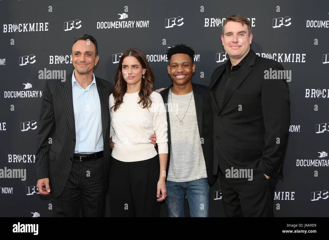 North Hollywood, Ca. 31st May, 2017. Hank Azaria, Amanda Peet, Tyrel ...