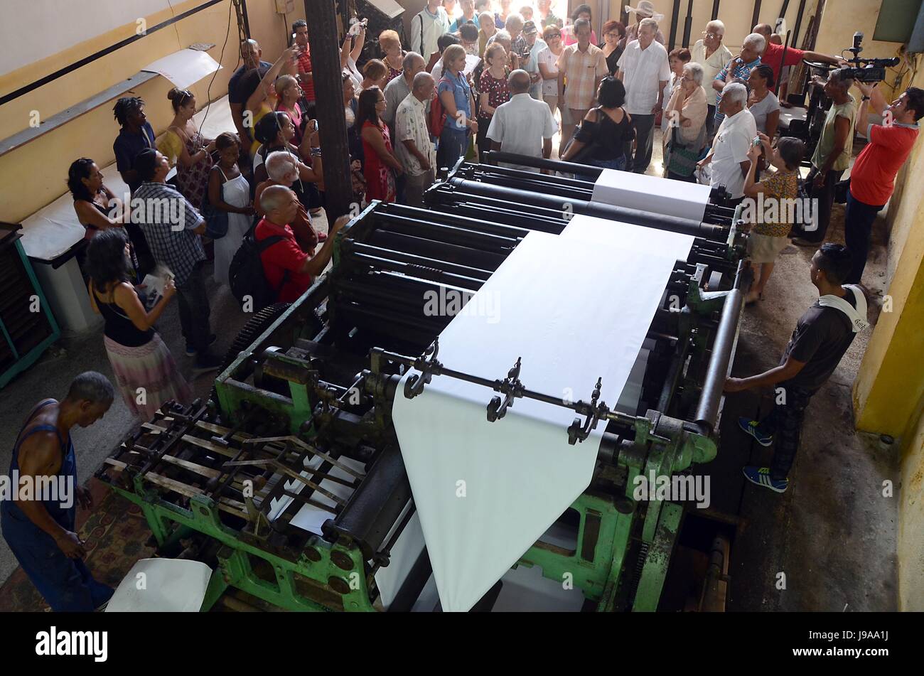 Chinese printing press first hi-res stock photography and images - Alamy