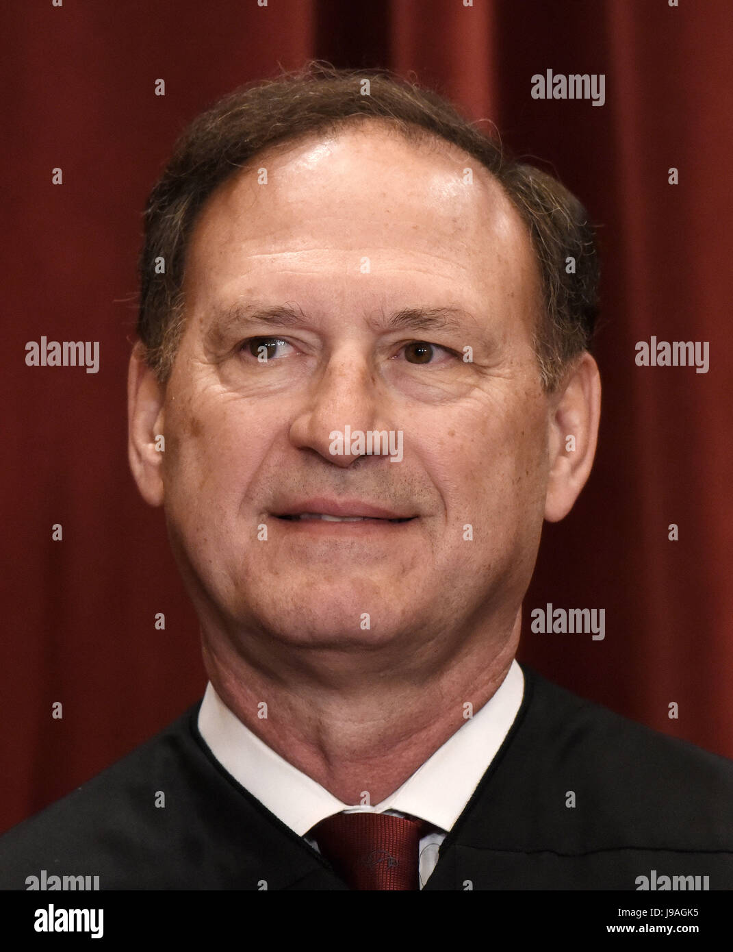 Associate Justice Samuel Alito Jr. poses for a group photograph at the ...