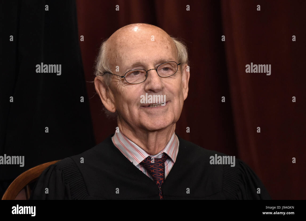 Justice Stephen Breyer Biography
