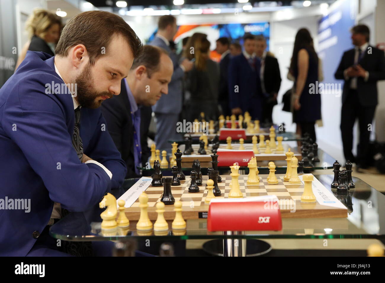 Simultaneous Chess High Resolution Stock Photography and Images - Alamy