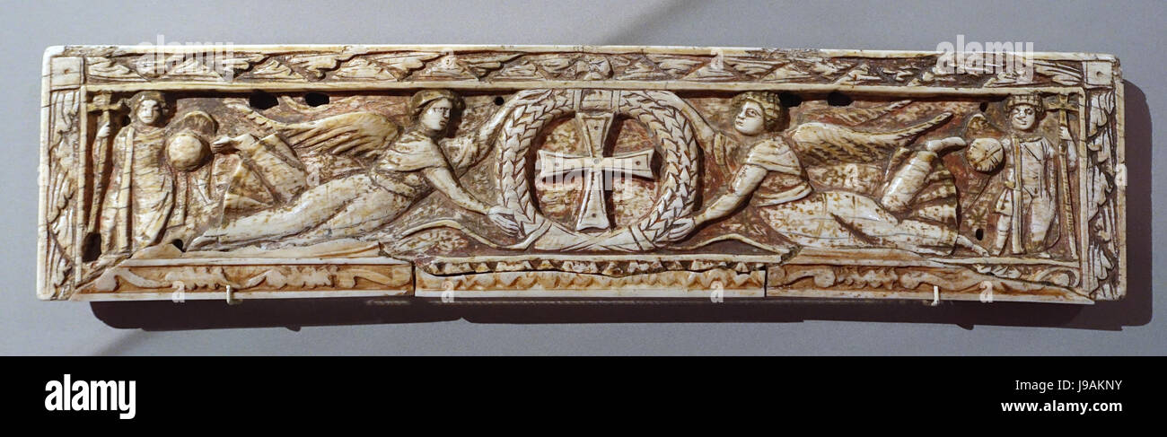 Transverse panel hi-res stock photography and images - Alamy