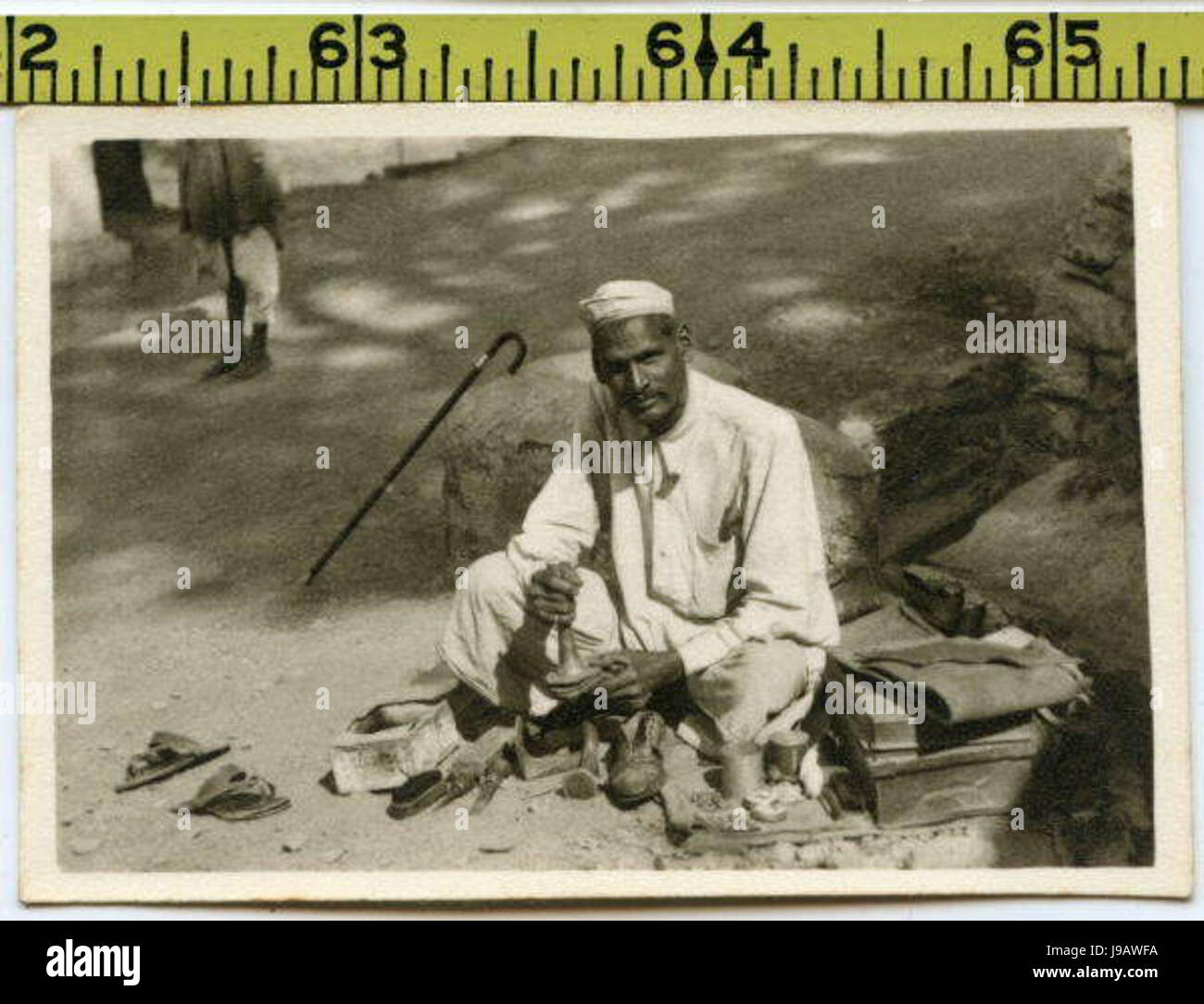Street cobbler hi-res stock photography and images - Alamy
