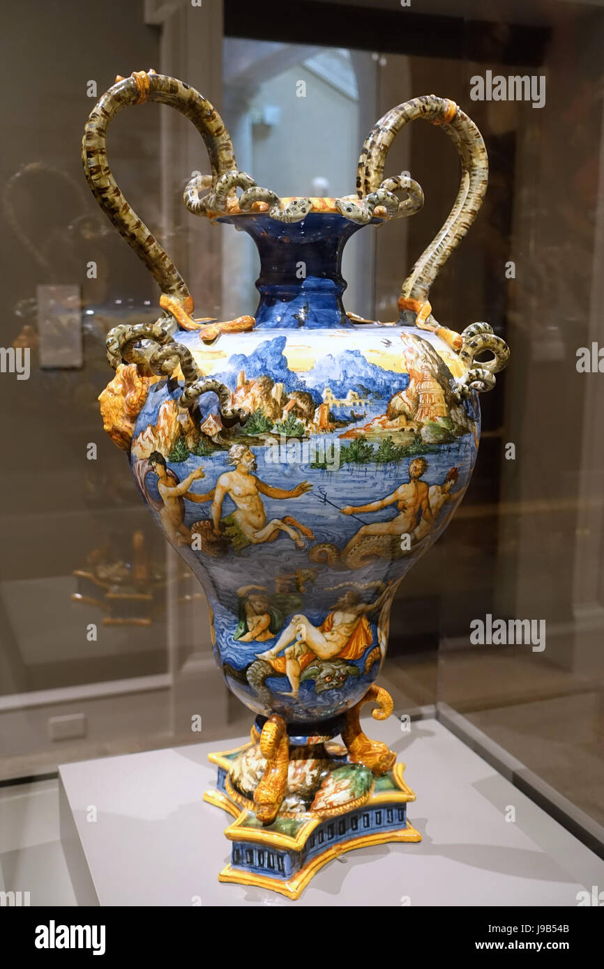 Vase with scene of Neptune and Amphitrite, Fontana family workshop ...