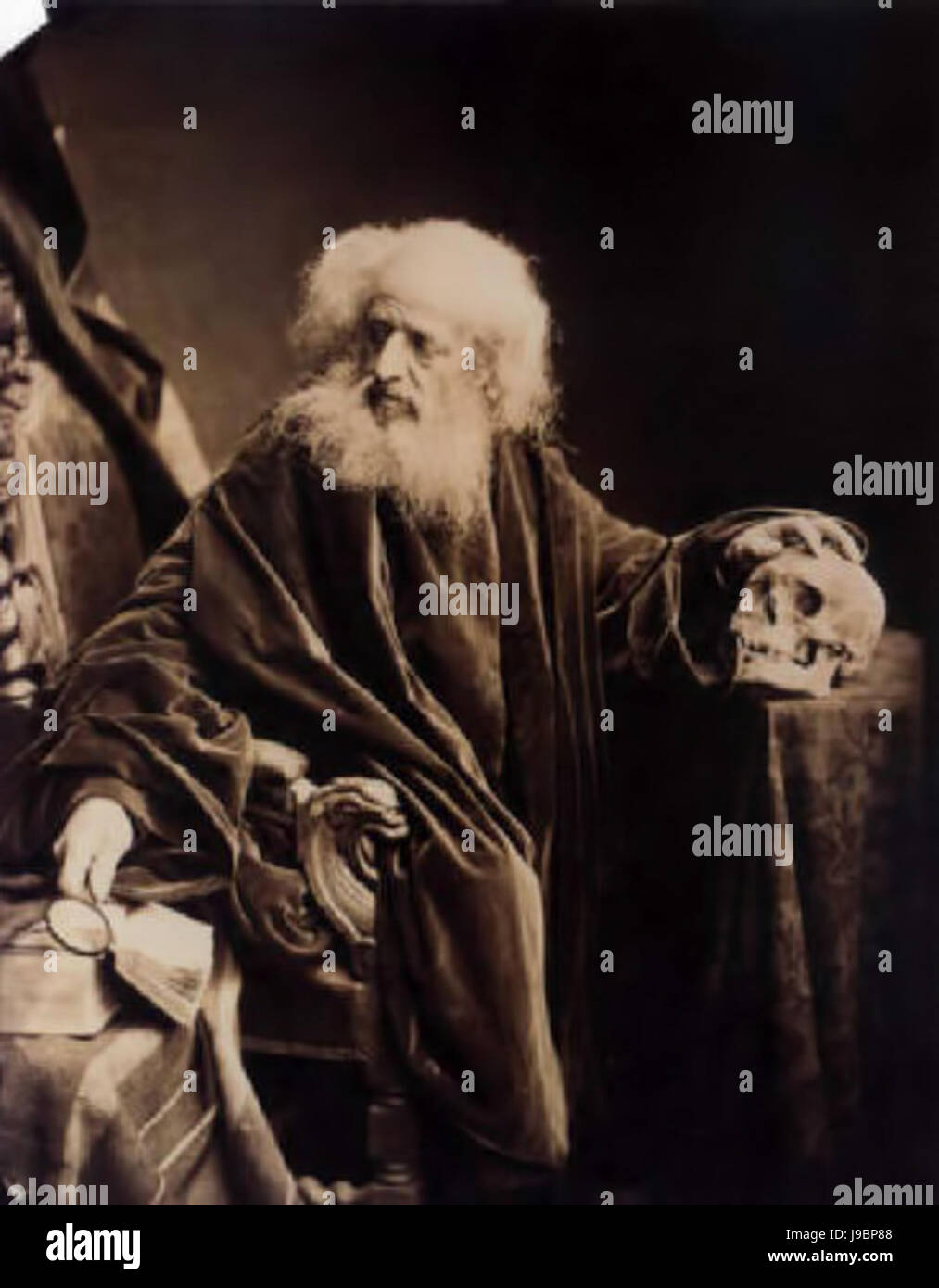 Philosophe hi-res stock photography and images - Alamy