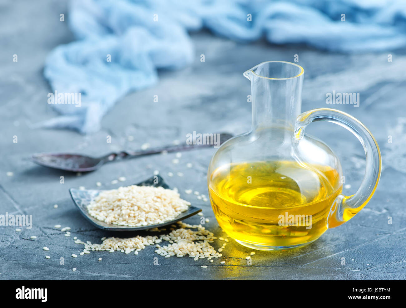 Pure sesame oil hi-res stock photography and images - Alamy