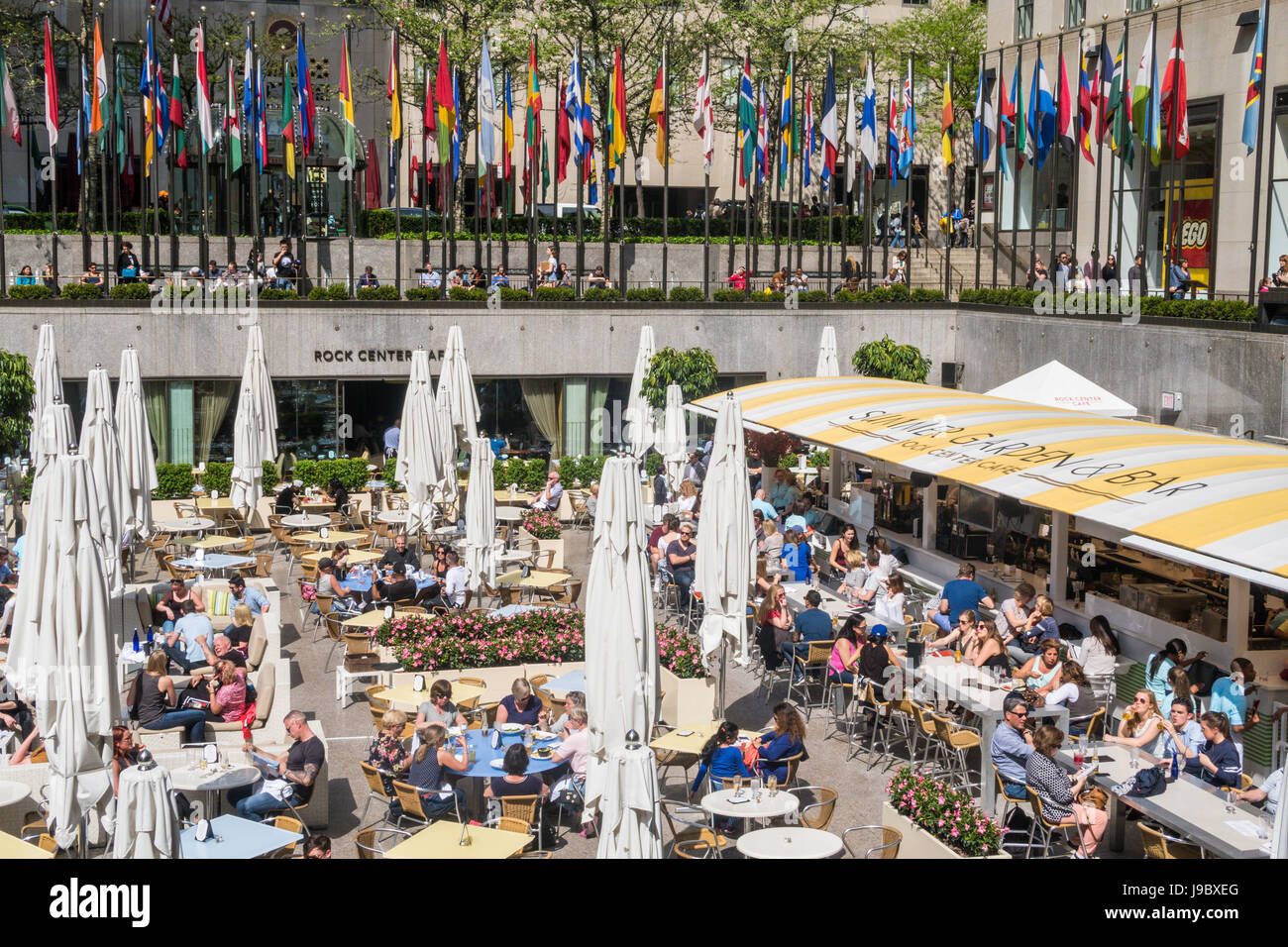 Rockefeller center restaurant hi-res stock photography and images - Alamy