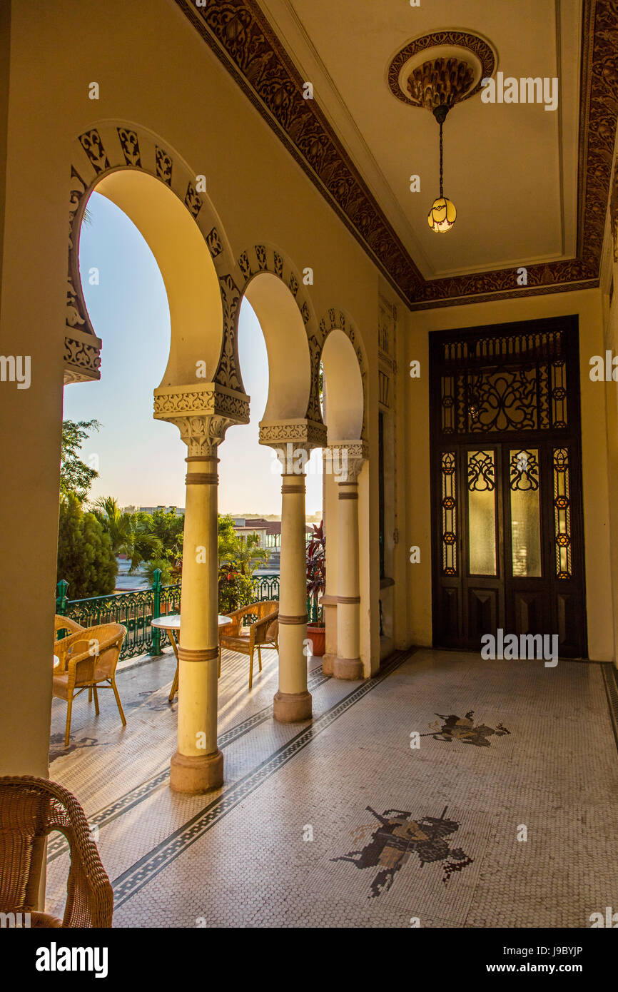 Example of moorish architecture hi-res stock photography and images - Alamy
