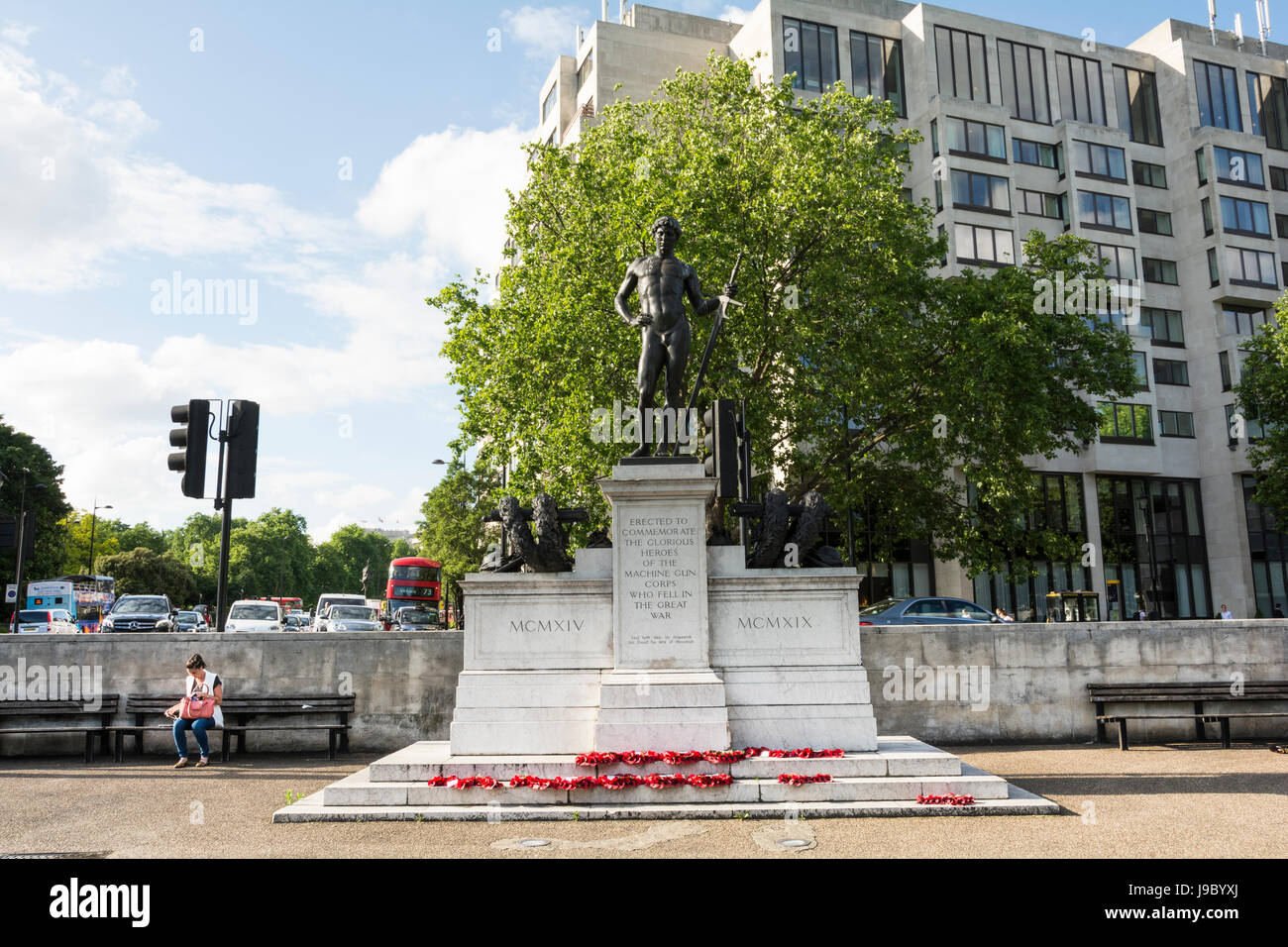 The Machine Gun Corps Memorial (The Boy David) at Hyde Park Corner ...