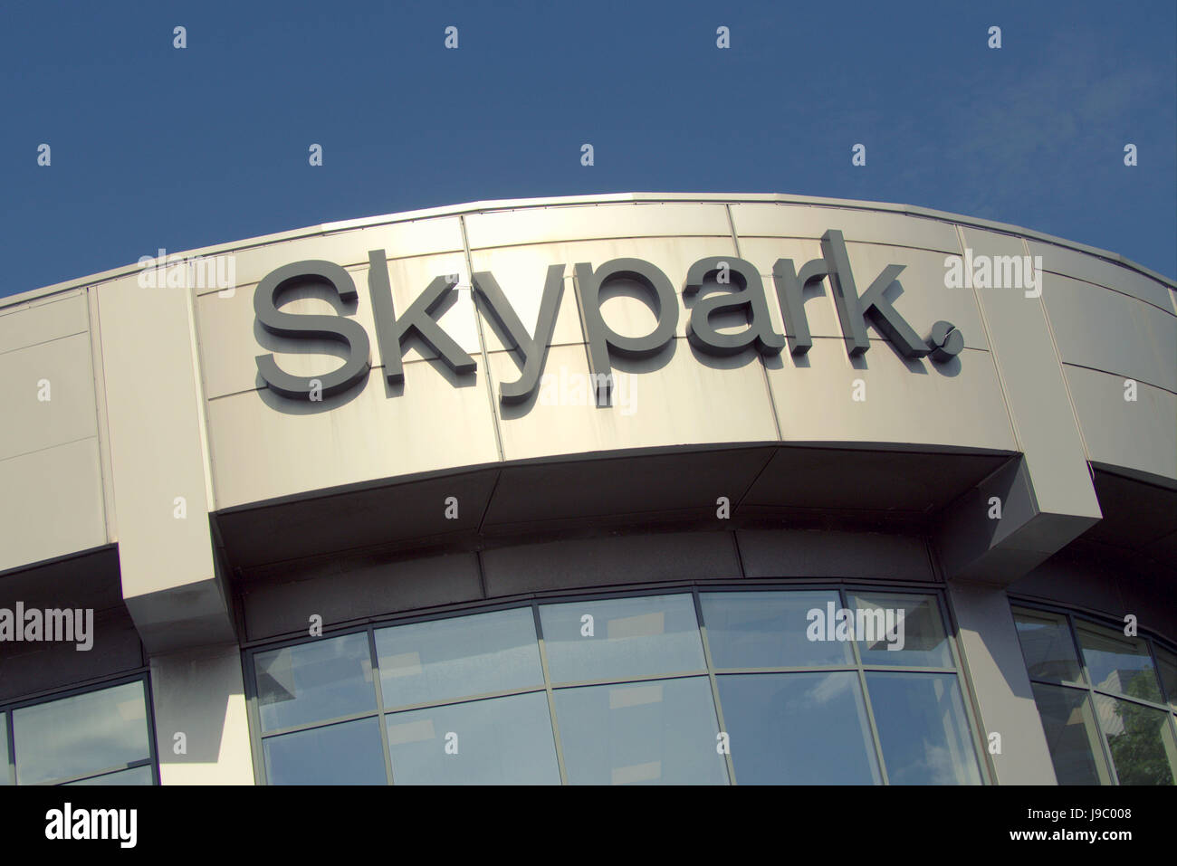 Skypark office complex Finnieston Glasgow logo Stock Photo - Alamy