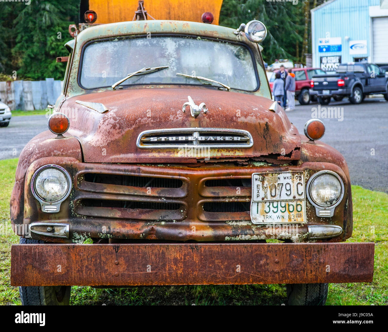 Rusty studebaker hi-res stock photography and images - Alamy