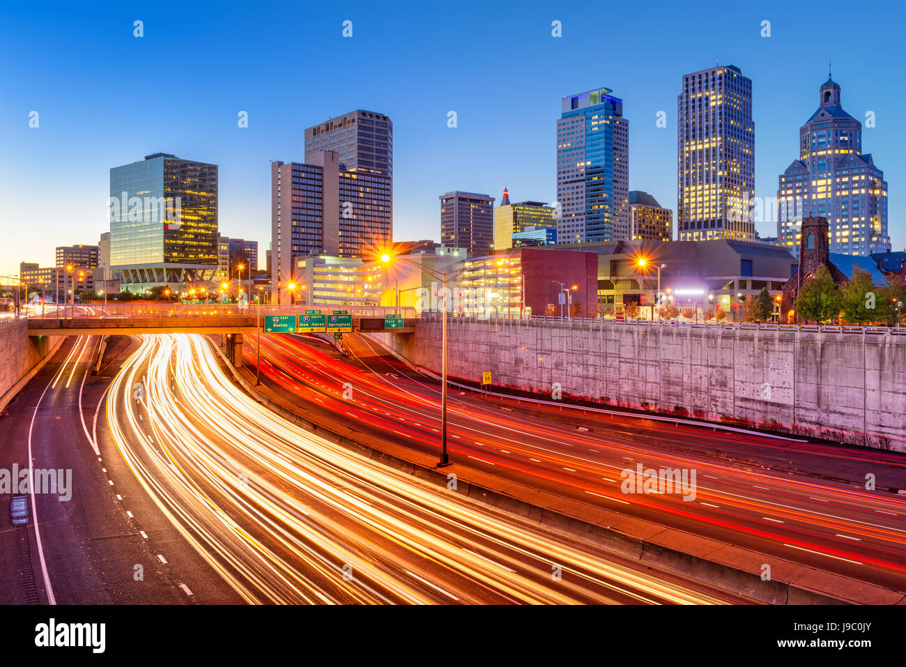Hartford, Connecticut, USA highway and skyline Stock Photo - Alamy
