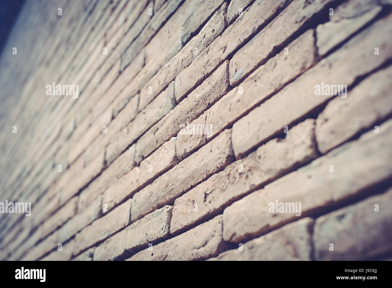 Old brick wall texture in a vintage, retro background Stock Photo - Alamy