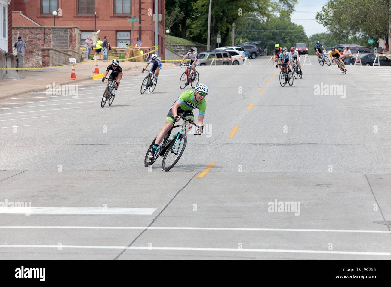 Snake alley burlington iowa hi-res stock photography and images - Alamy