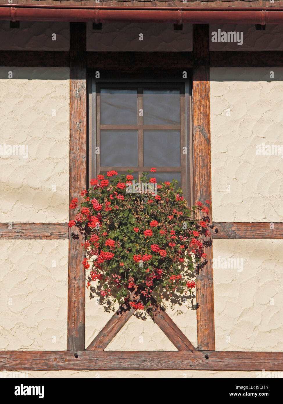 Tudor window hi-res stock photography and images - Alamy