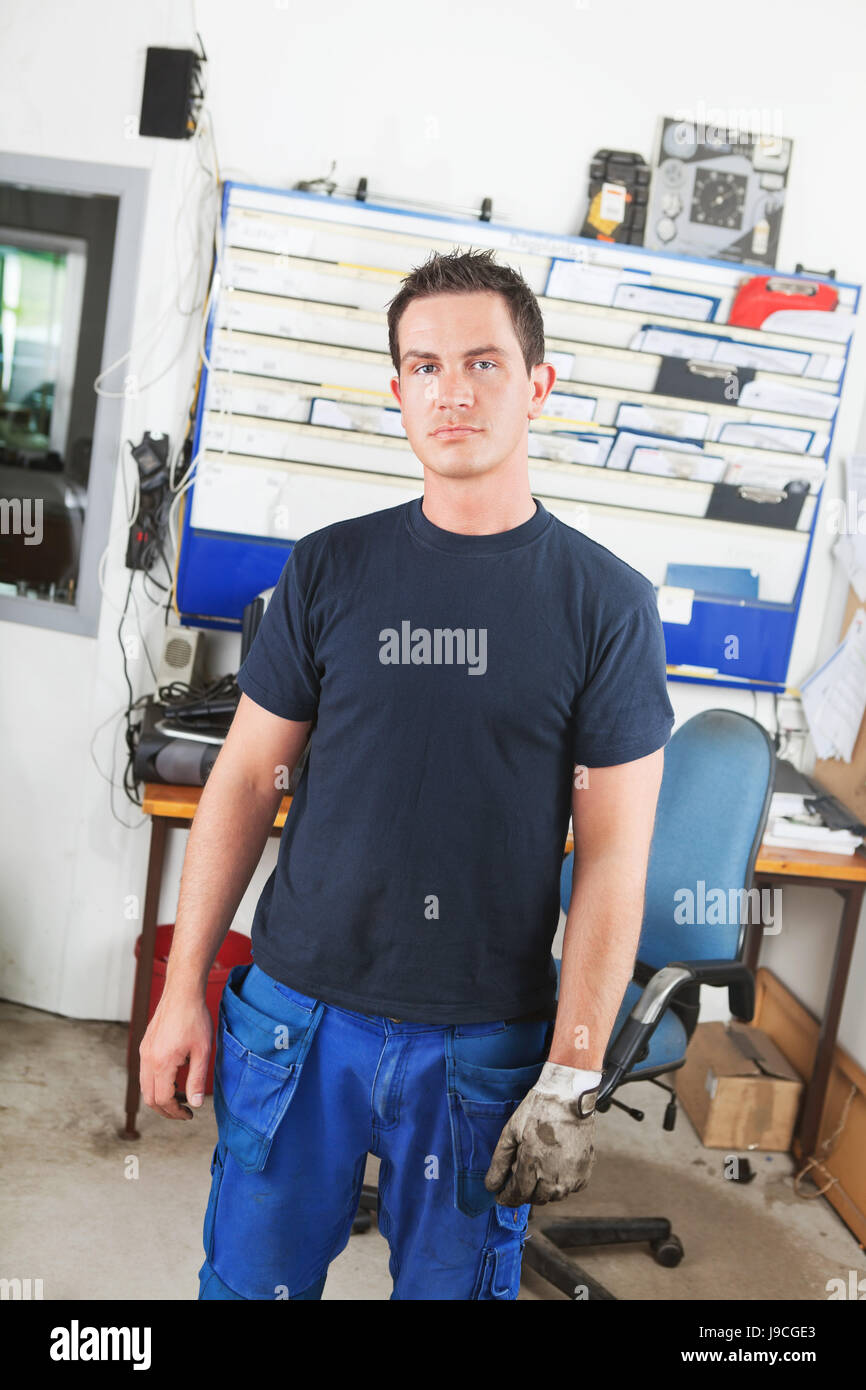 station, railway, locomotive, train, engine, rolling stock, vehicle ...