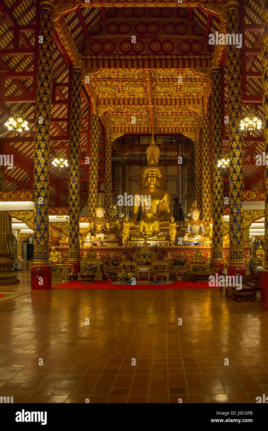 Inside a temple in Chiang Mai Thailand Stock Photo - Alamy
