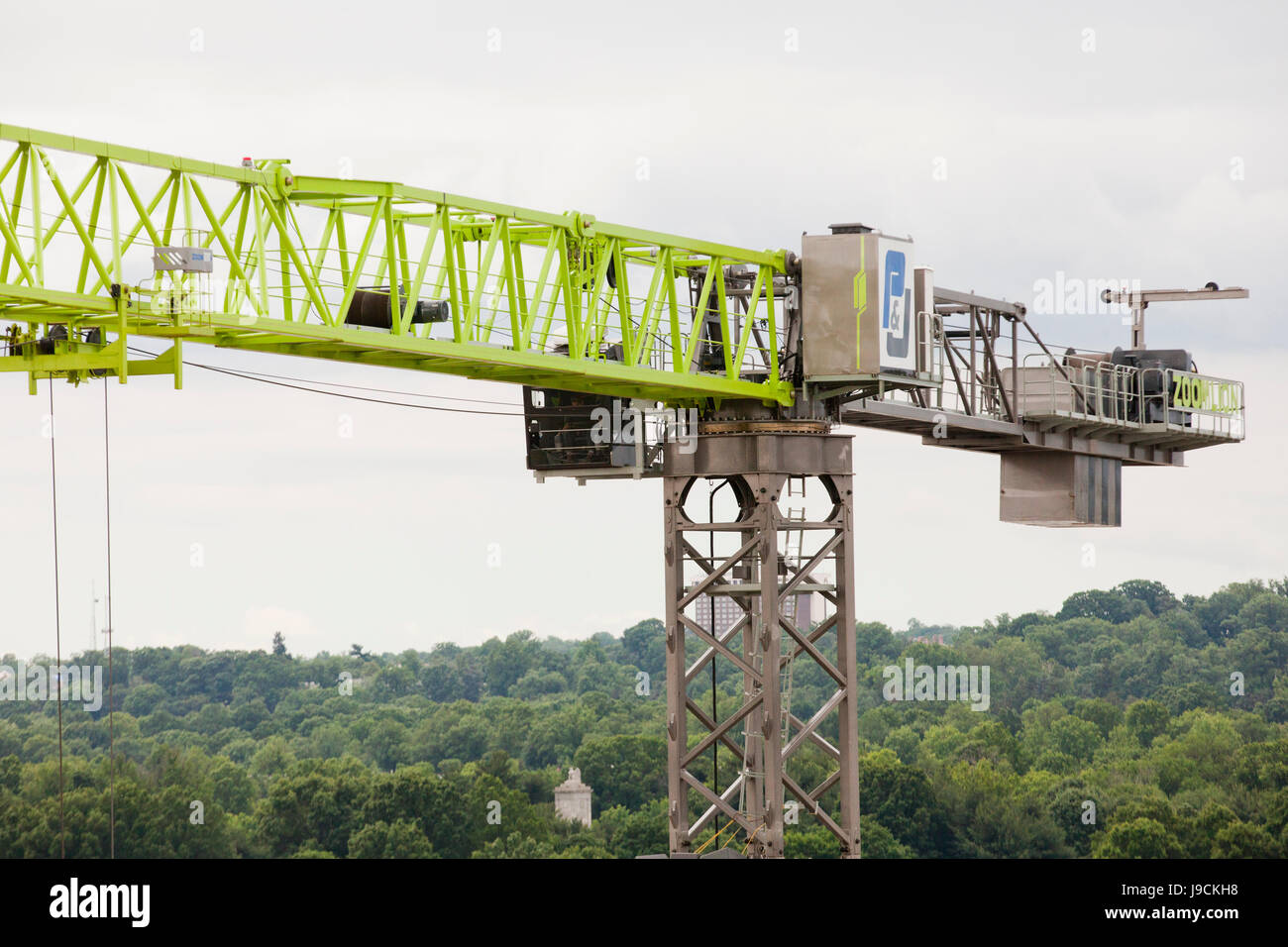 Horizontal crane High Resolution Stock Photography and Images - Alamy