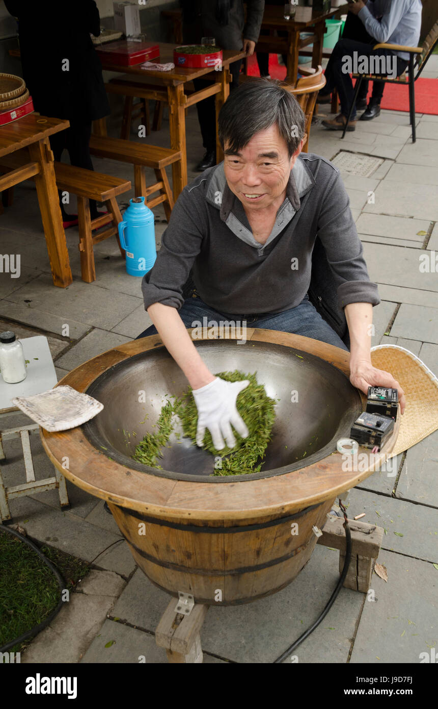 Drying tea near lingyin temple hi-res stock photography and images - Alamy