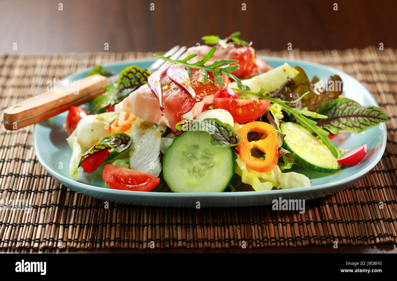 pepper, vegetable, onion, cheese, roll, kaiser, salad, fork, food ...