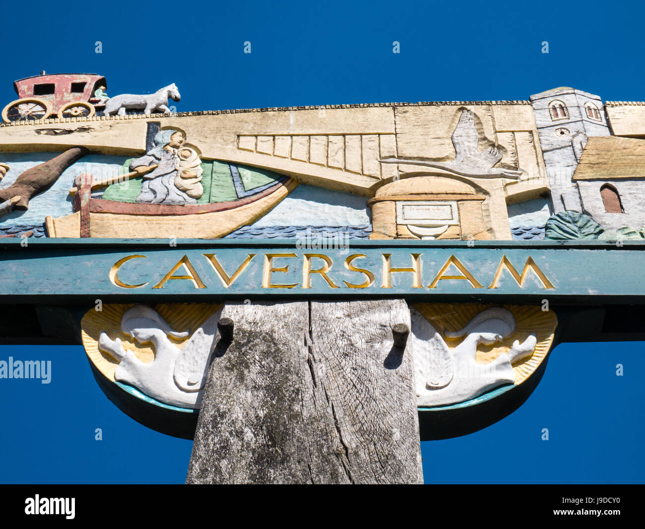 Caversham Sign, Caversham, Reading, Berkshire, England Stock Photo - Alamy