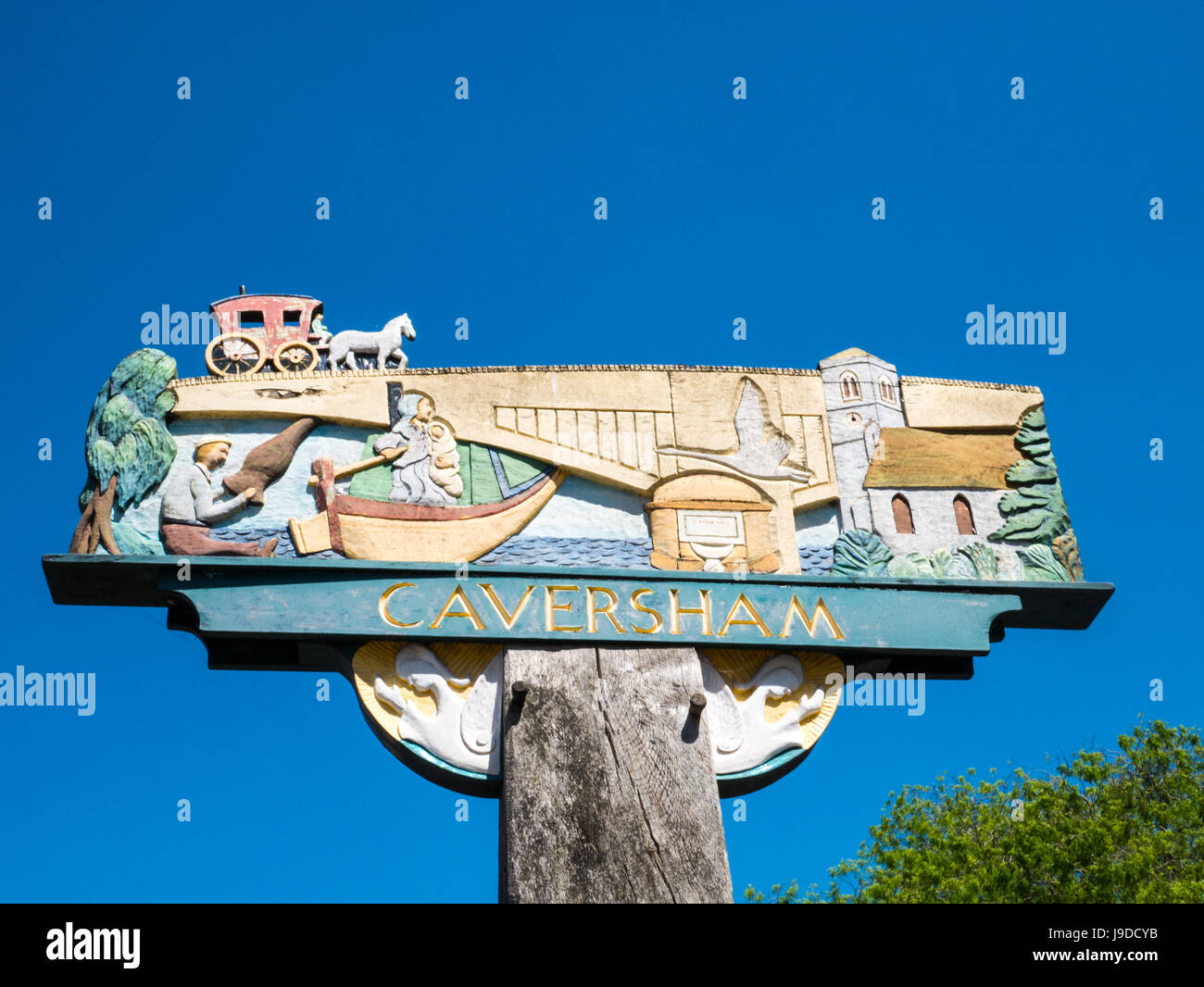 Caversham Sign, Caversham, Reading, Berkshire, England Stock Photo - Alamy