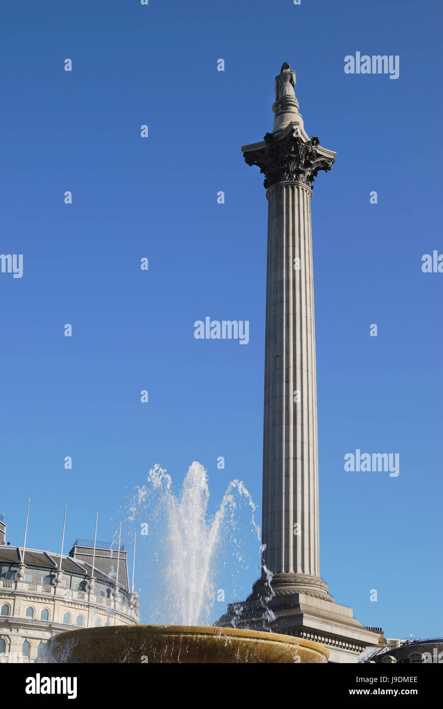 fountain, london, england, landmark, water, buildings, statue ...