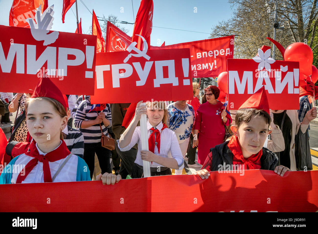 Participants in the May Day procession of the Communist Party on the ...