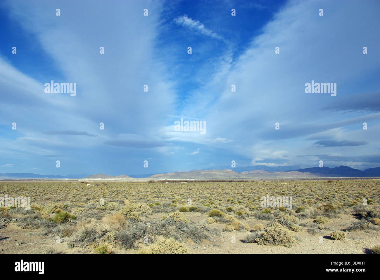 desert,mountains and beautiful skies,nevada Stock Photo - Alamy