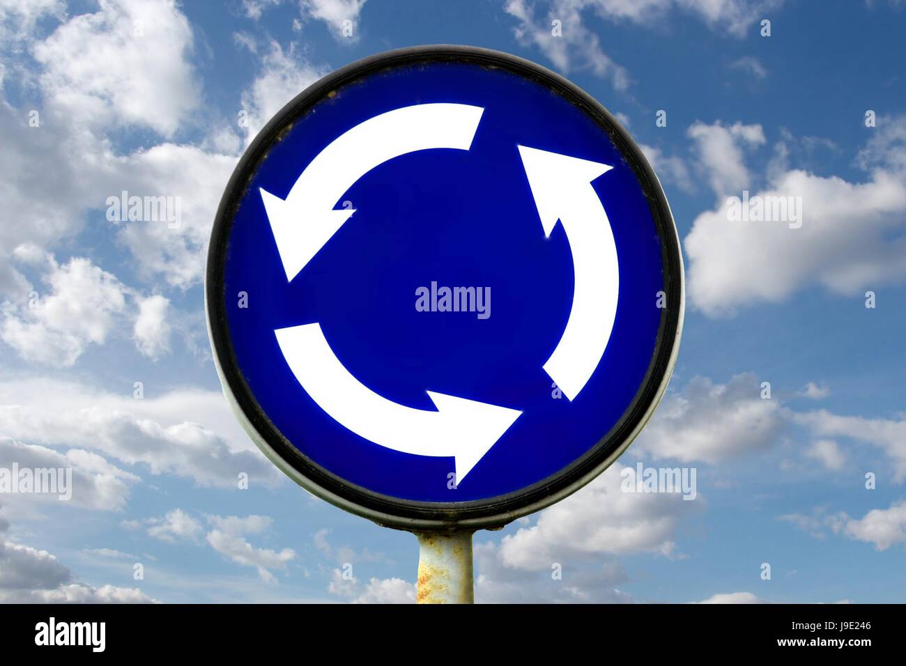 sign, signal, traffic, transportation, circle, roundabout, arrow, road ...