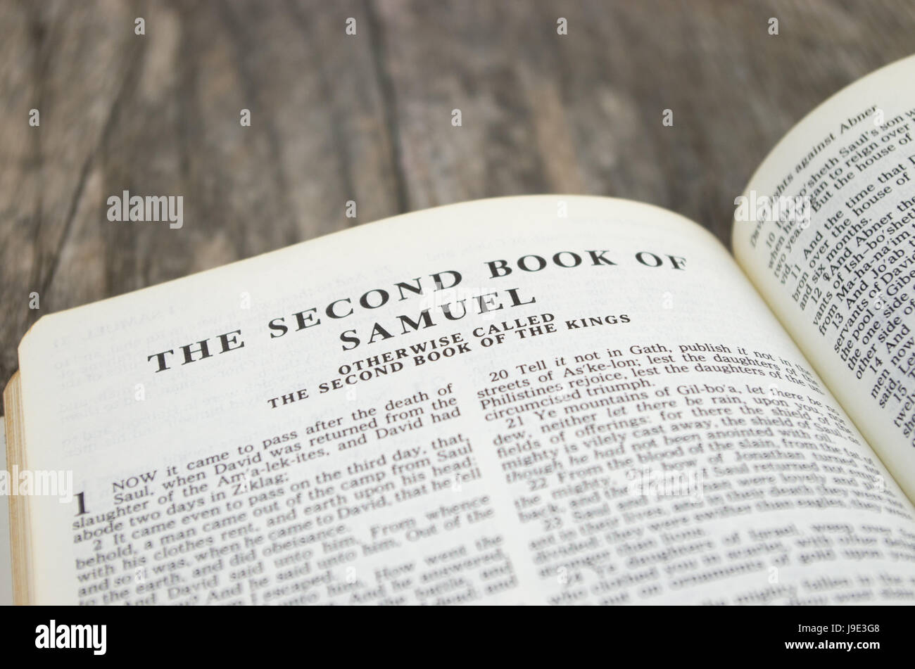 Book of 2nd samuel of the bible hi-res stock photography and images - Alamy