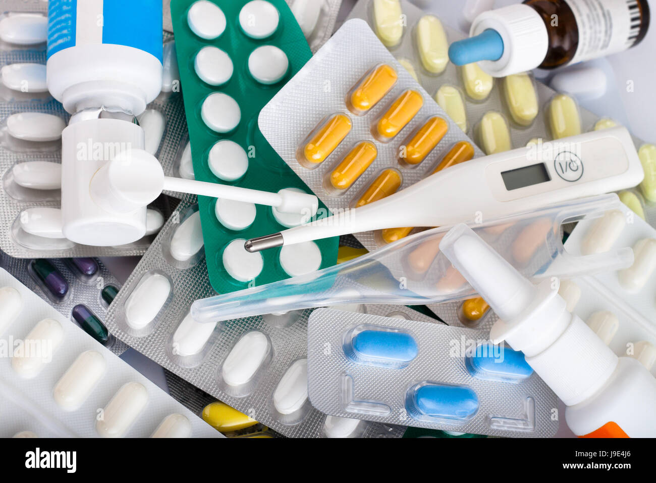 pills, drugs, spray, tablets, thermometer, nasal, capsules, health ...