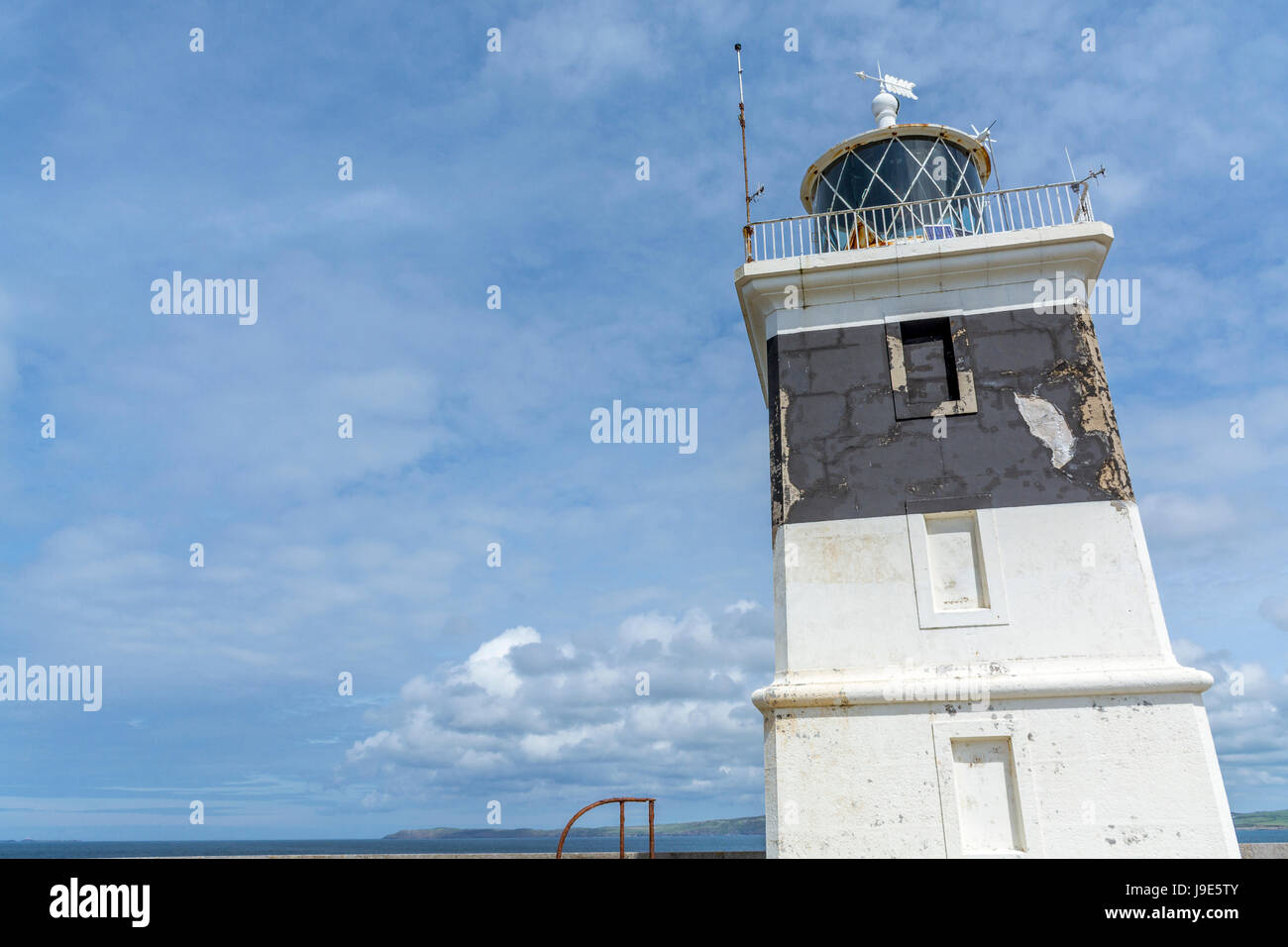 Holyhead harbour lighthouse hi-res stock photography and images - Alamy