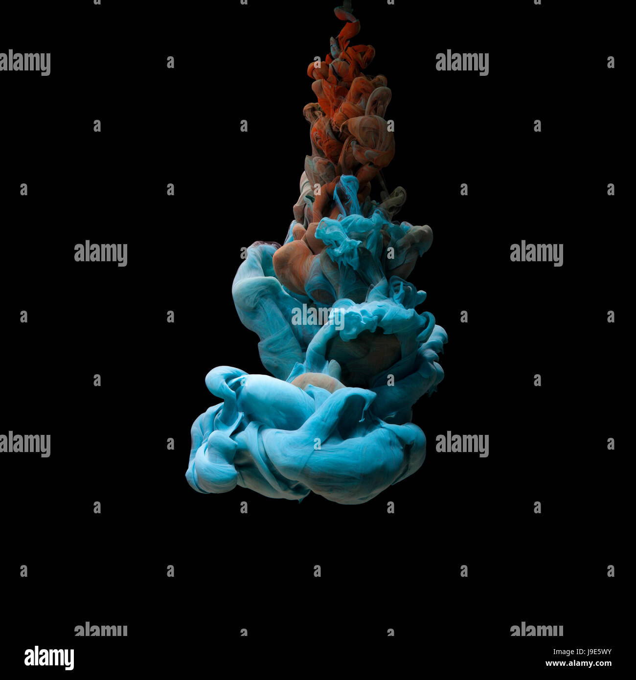 Coloured inks hi-res stock photography and images - Alamy