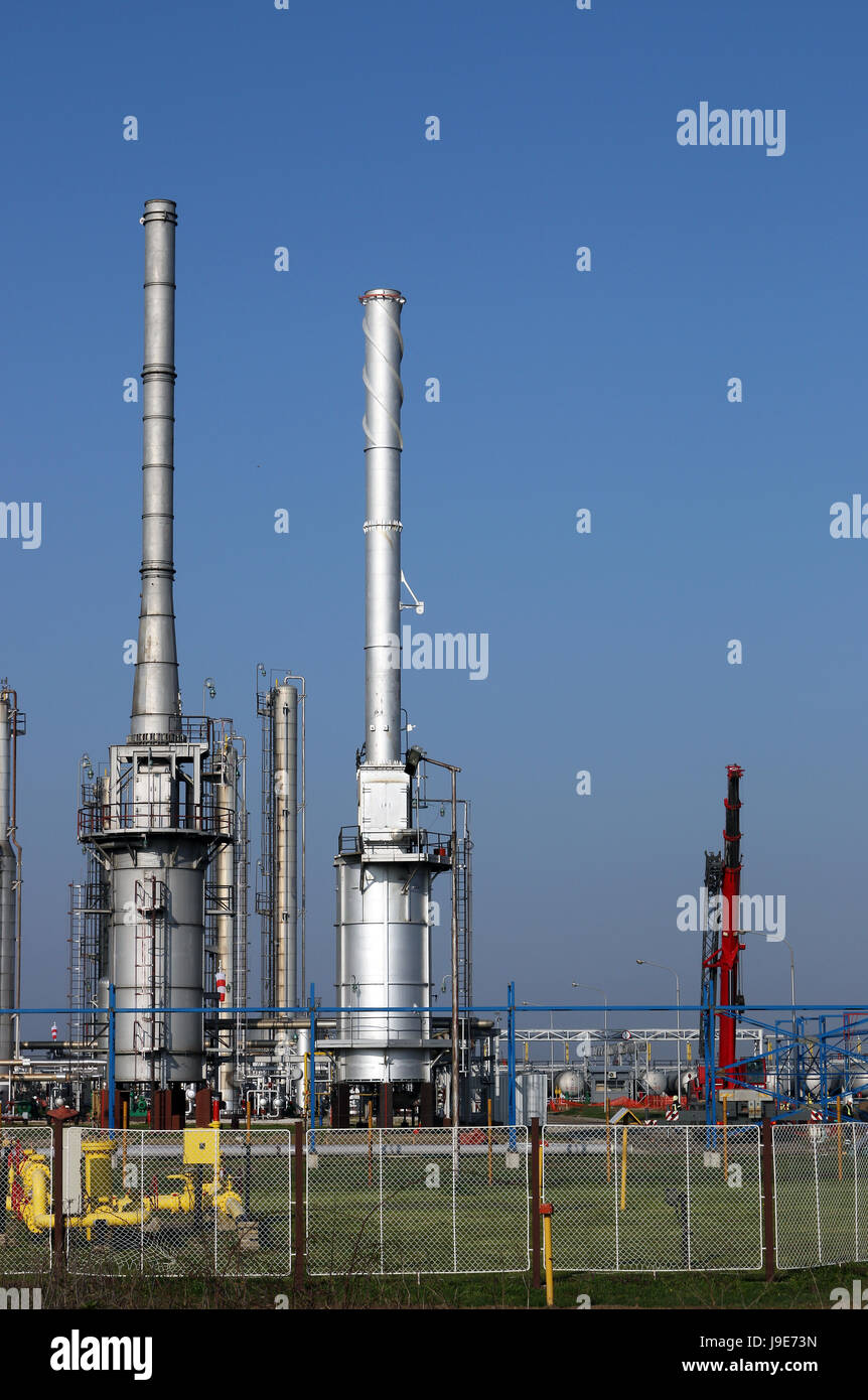 Petrochemical plant industry zone hi-res stock photography and images ...