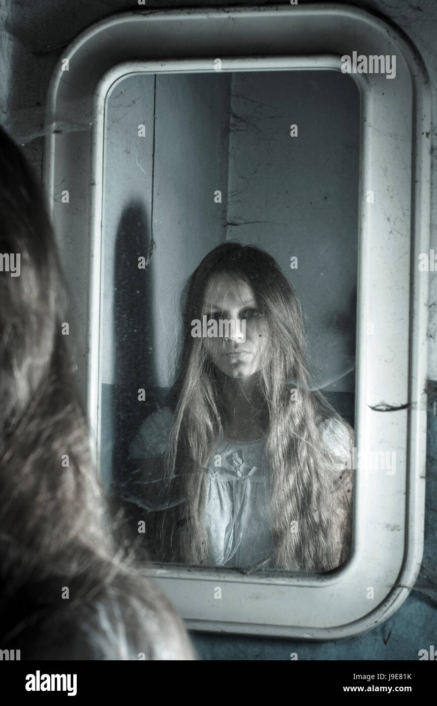 Mirror demon hi-res stock photography and images - Alamy